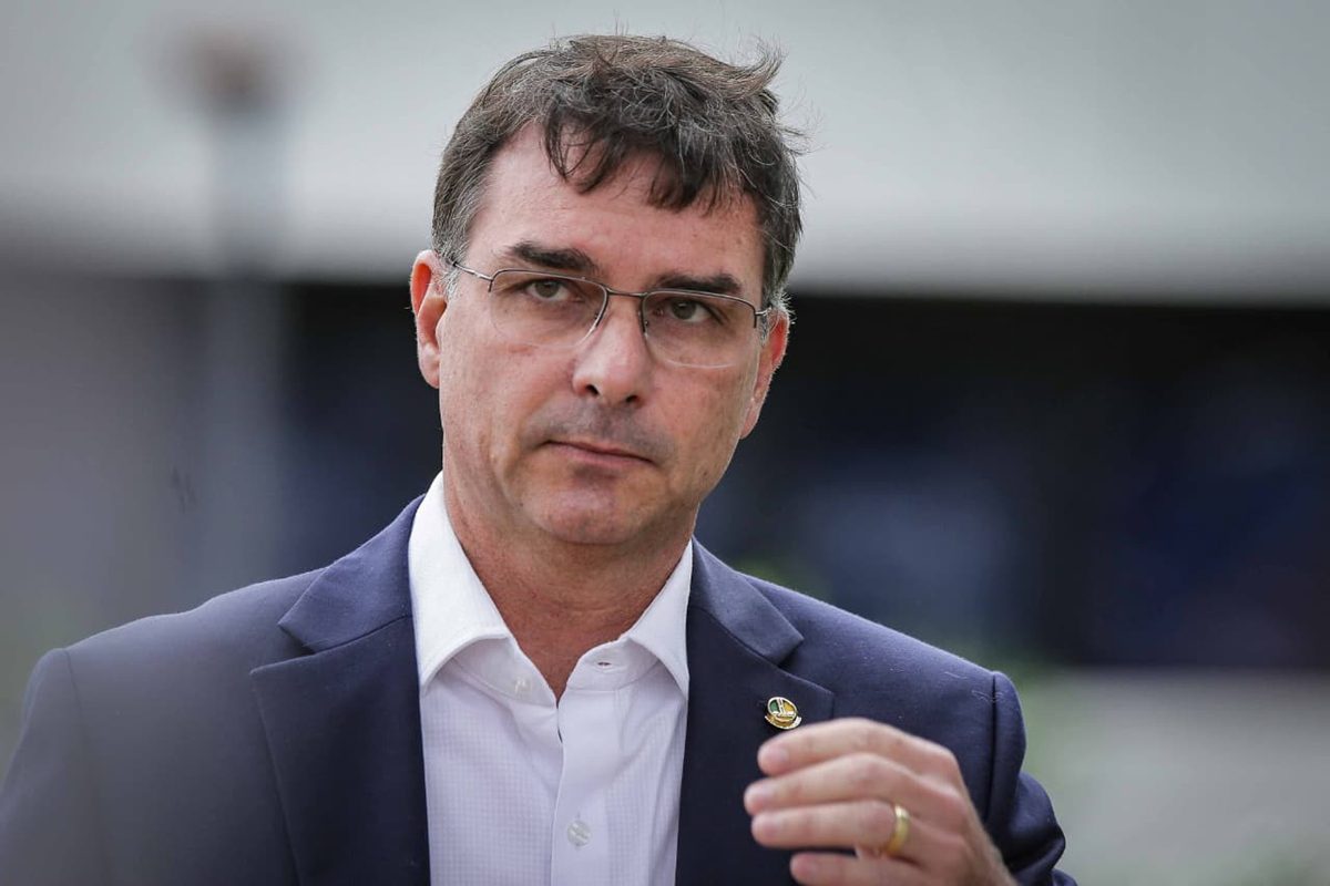Flávio Bolsonaro Enters Brazil’s 2026 Presidential Race » Americas Gone ...